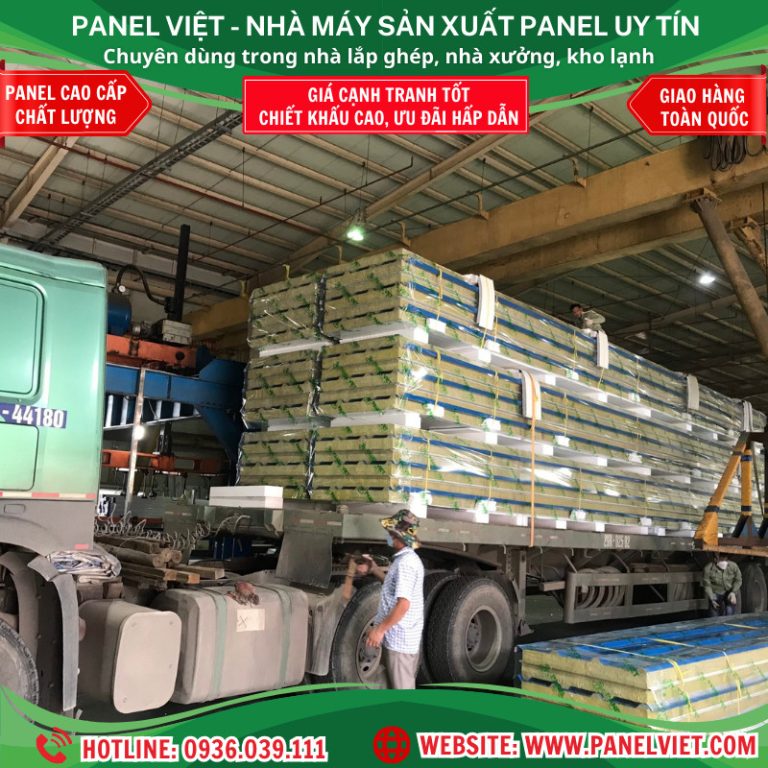 Panel Cách Nhiệt Được Sản Xuất Tại Nhà Máy Panel Việt